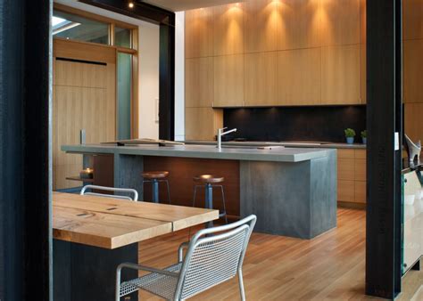 Carlton Clads North Carolina Home In Dark Cedar And Weathering Steel