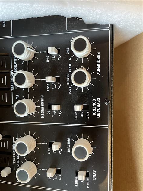 Behringer Duophonic Analog Synthesiser Reverb
