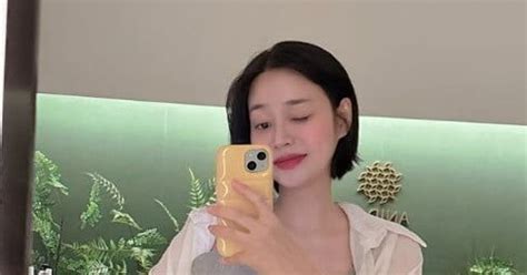 Aoa 유나 능력자 남편과 결혼하더니임신 26주차 산후조리원 Md★스타