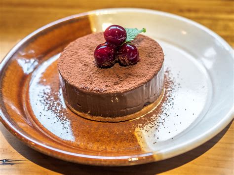 Най бързата и вкусна шоколадова торта само с две съставки