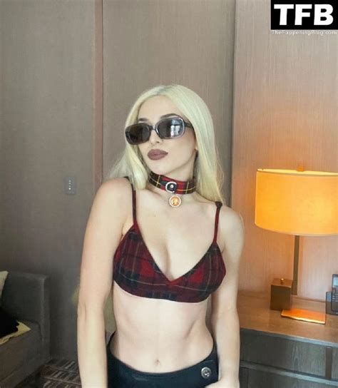 Ava Max Sexy 32 Photos Sexy E Girls