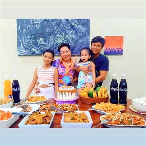 Jowelie Docdocil Divinagracia