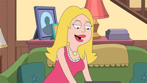 Atractiva Y Radiante Así Se Ve Francine Smith De America Dad En La