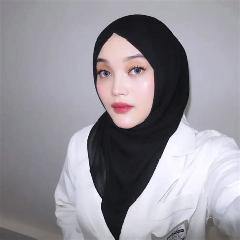 The Career Journey Of Putri Delina Daughter Of Sule Becomes A Singer