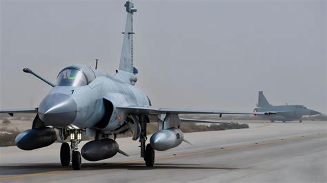Pakistan Air Forces Jf 17 Block Iii Stuns The Skies Proves Its Might At Spears Of Victory 2025