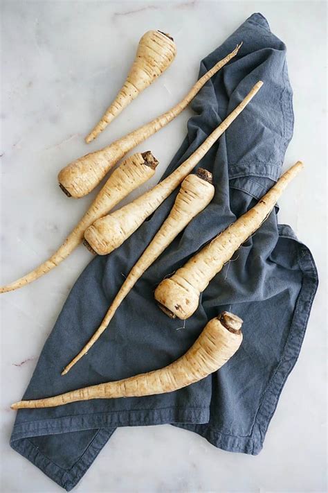 Easy Baked Parsnip Chips Its A Veg World After All®