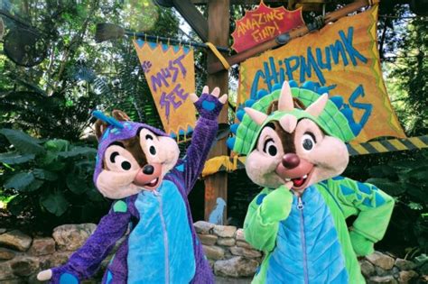 The History And Lore Of Donalds Dino Bash In Dinoland U S A