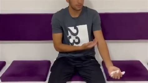 درمان در رفتگی آرنج دست با فیزیوتراپی نماشا