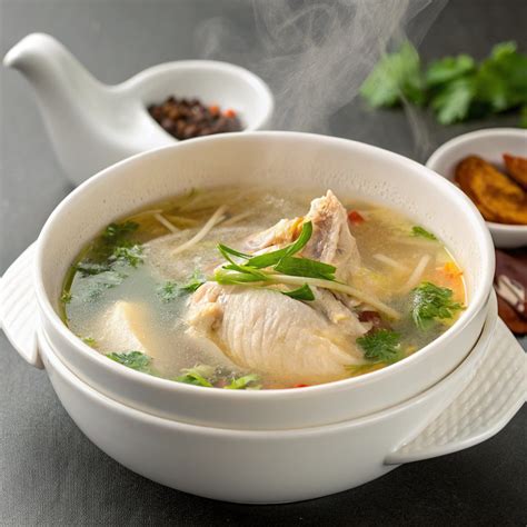 Double Boiled Chicken Soup World Of Cooks