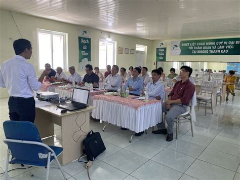 Hội thảo khoa học số chủ đề Phát triển doanh nghiệp nông nghiệp công nghệ cao Thực trạng và