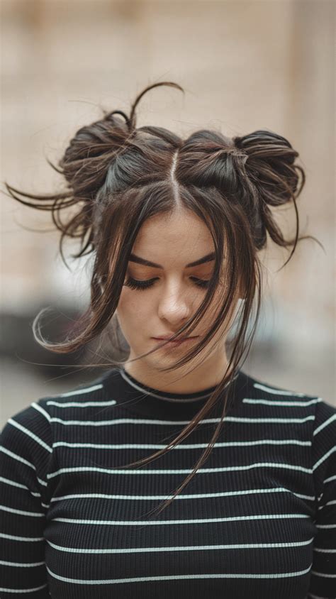 Space Buns Hairstyle Guide 15 Trendy Ways To Rock