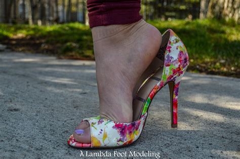 Alejandra O Galleries — λ Lambda Foot Modeling