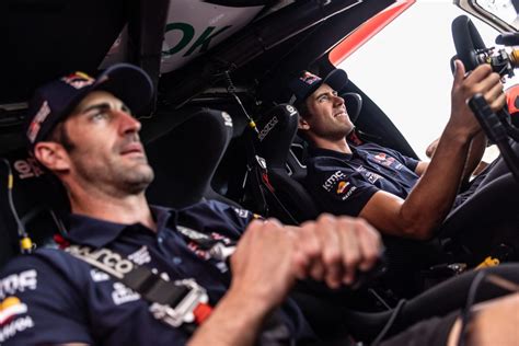 Lucas Moraes Deixa O Rally De Abu Dhabi Após Incêndio