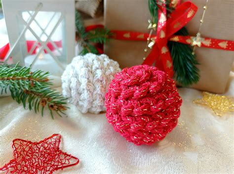 Návod Na Háčkované Vánoční Ozdoby Yarnmellow