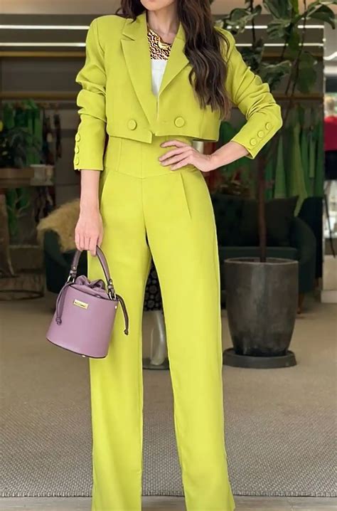 ۱۵ مدل کراپ کت مجلسی که این روزها دختر خانم‌های خوشگل می‌پوشند چی بپوشم