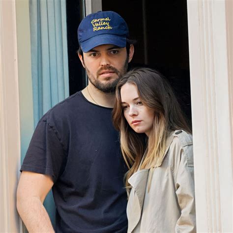 Stella Banderas Y Alex Gruszynski Dos Enamorados En La Semana Santa