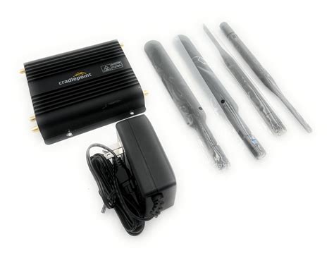 Cradlepoint Ibr900 Router With Wifi 600mbps Modem With 1 Year Netcloud Essentials And 24x7