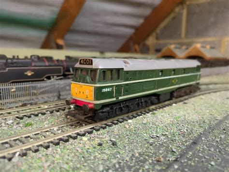 Oo Gauge Hornby Triang Class 31 Brush 2 Green No D5847 Freewheeling