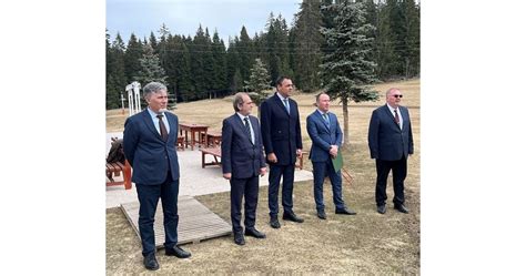 Зам министър Чамбов Опазването на горите е важно за живота и здравето на хората Български Фермер