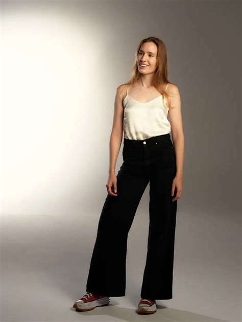 Aleksandra Piotrowska Wave