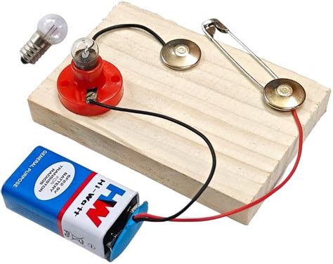 Electric Circuit With Bulb