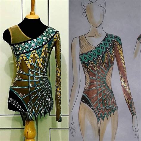 Купальник для художественной гимнастики выполнен по моему эскизу🤗