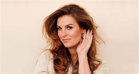 Ann Dominique Wilten Elke Dag Verzin Ik Een Smoes Om Alleen Te Zijn