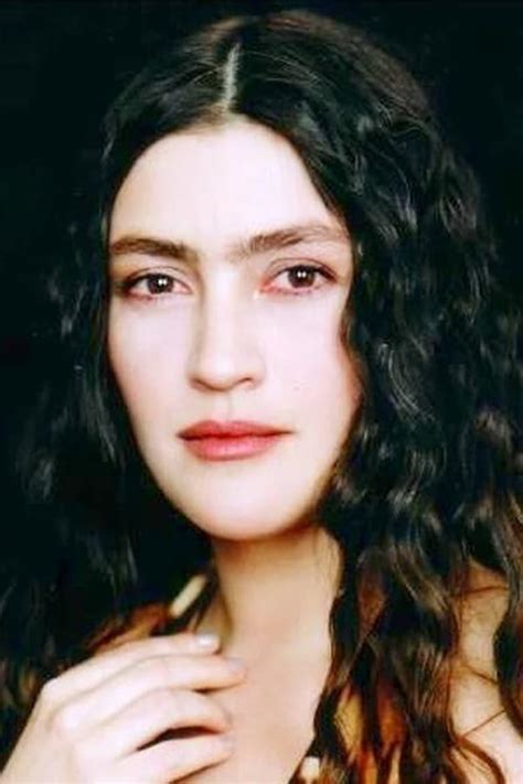 Rona Hartner About Entertainment Ie