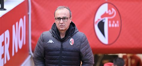 Il Bari Esonera Mister Marino Italia Free Press