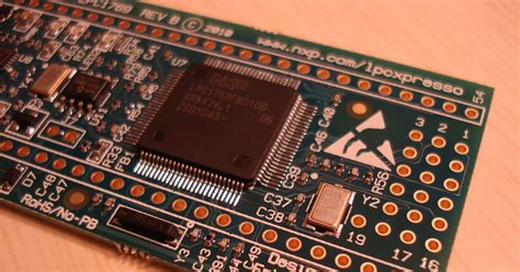 Cubeatsystems Lpcxpresso Lpc1768とlpcxpresso Lpc1769の比較写真