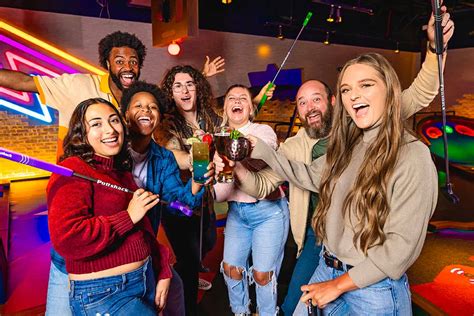 Free For Fall Puttshack