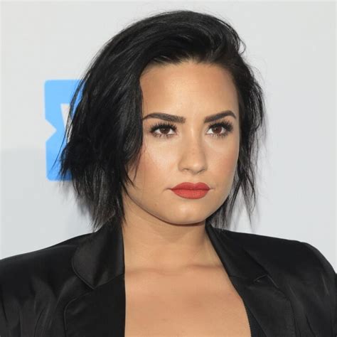 Demi Lovato S Best Hair Moments Of All Time Hairstylecamp