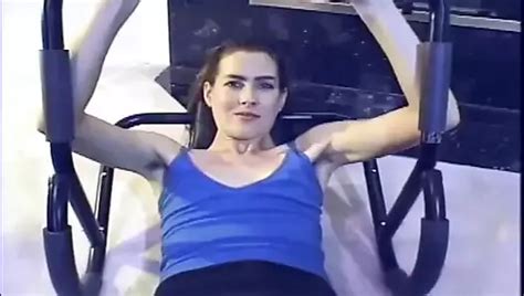 무료 털 많은 미녀 포르노 비디오 xHamster