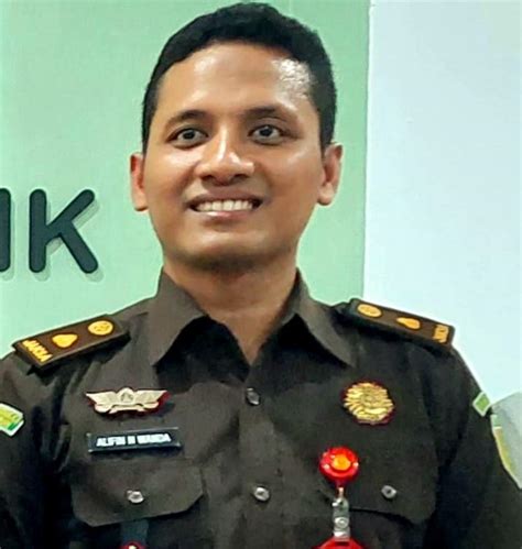 Kejari Gresik Periksa Kades Roomo dan Bendahara, Telusuri Dugaan Korupsi Pembelian Beras CSR PT ...