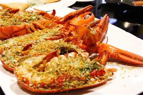 Hướng Dẫn Cách Làm Tôm Càng Xanh Sốt Xào Chiên Cháy Bơ Tỏi
