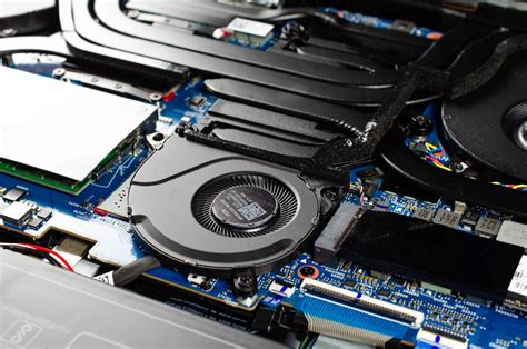 Hands On The Rog Strix Scar Gaming Laptop Packs A Big Screen In A Nimble Chassis Rog