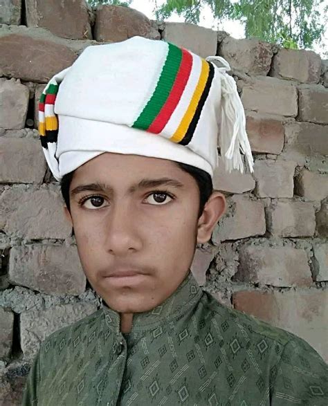 Muzaffar Iqbal Nqaeebi