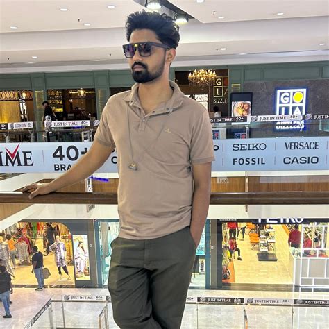 Vicky Kumar