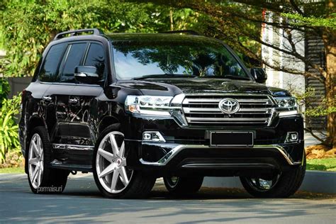 Американцы скупают новые Ленд Крузеры 200 спрос вырос в три раза