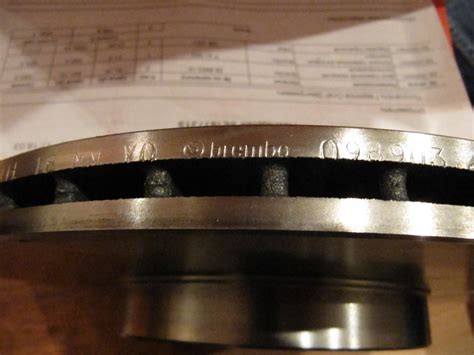 Тормозные диски Brembo — Lada Приора хэтчбек, 1,6 л, 2009 года ...