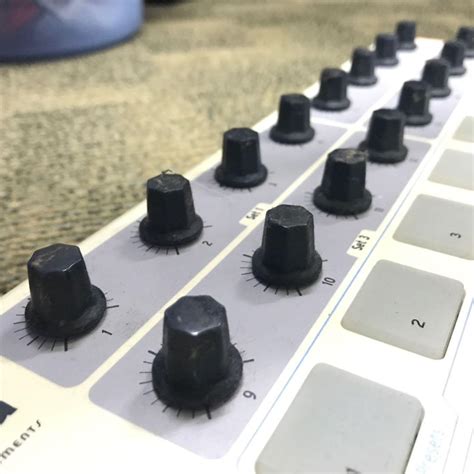 Arturia Mini Lab Midi Controller Hobbies And Toys Music And Media