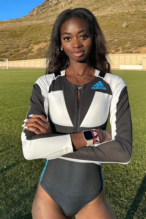 Pin En Track Field A