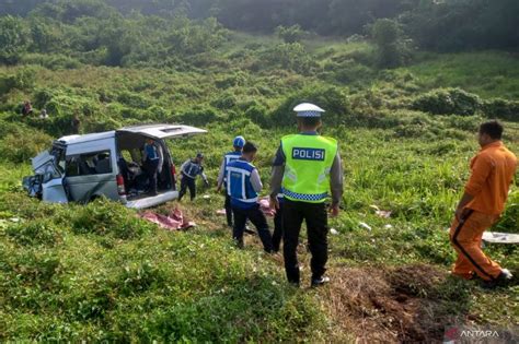 Kecelakaan Maut Di Tol Batang Km 375 ANTARA News
