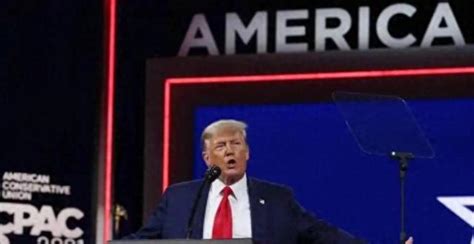 特朗普圣诞发帖：中国士兵“非法运营”着巴拿马运河腾讯新闻