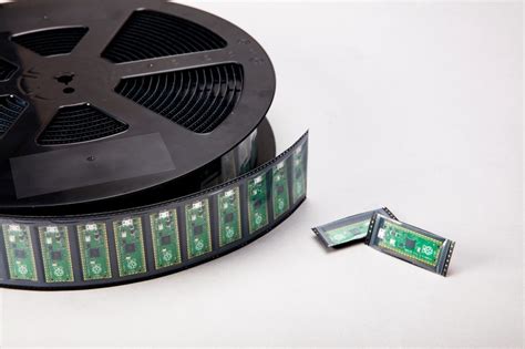 Raspberry Pi Pico — 4 долларовая альтернатива Arduino