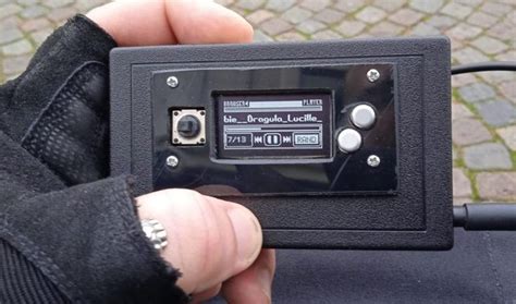 Raspberry Pi Based Music Player Electronics Projects Diy Arduino Projects Diy Raspberry Projects