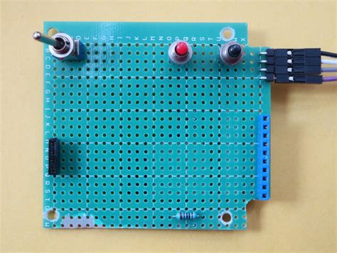 bugworkshop 甲蟲工作室 diy esp8266：esp8266 第一代便攜式開發板盒子（八十三）