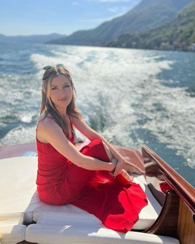 Alex Hogan Fox News Wikipedia Bio Age Height Measurements Bikini