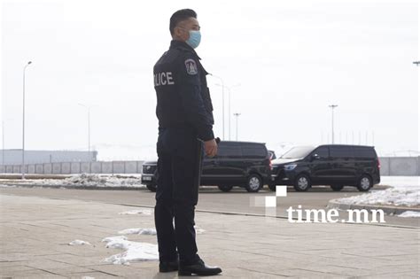 Интерполоор эрэн сурвалжлагдаж байсан хоёр этгээдийг Монгол Улсад