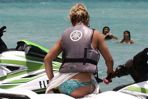 Britney Spears Nude Pics Collection